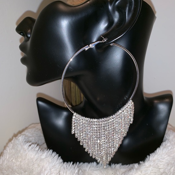 Jewelry | Dangling Hoops | Poshmark